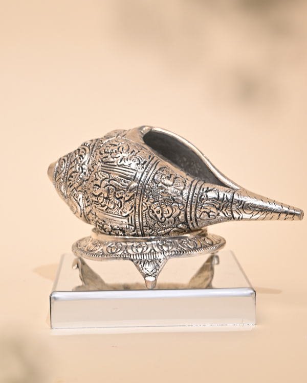 German Silver Shankh – Sacred Conch for Pooja & Home Décor – Rutvi